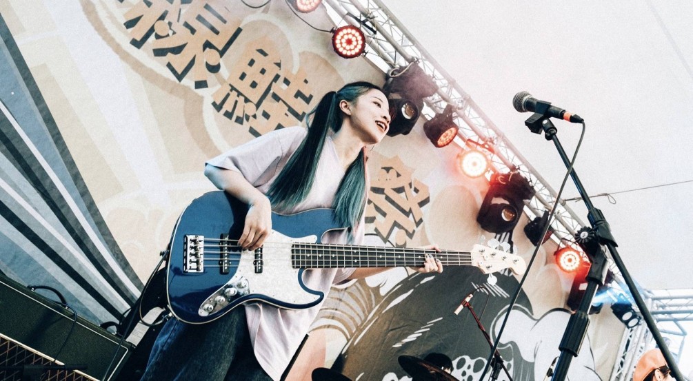 坊坊 Fang / 貝斯手-海國樂器